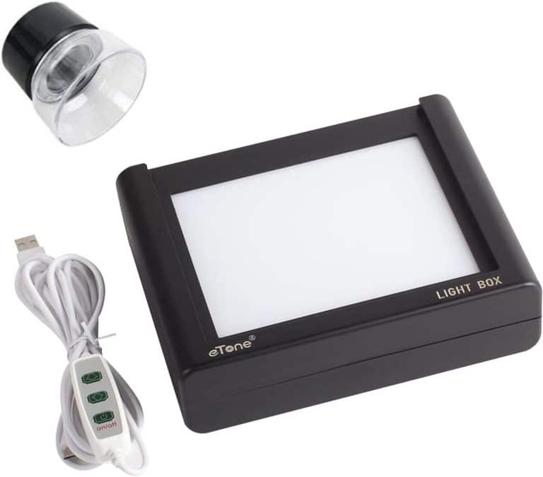Test de la visionneuse eTone avec scanner boîte lumineuse à objectif 10x